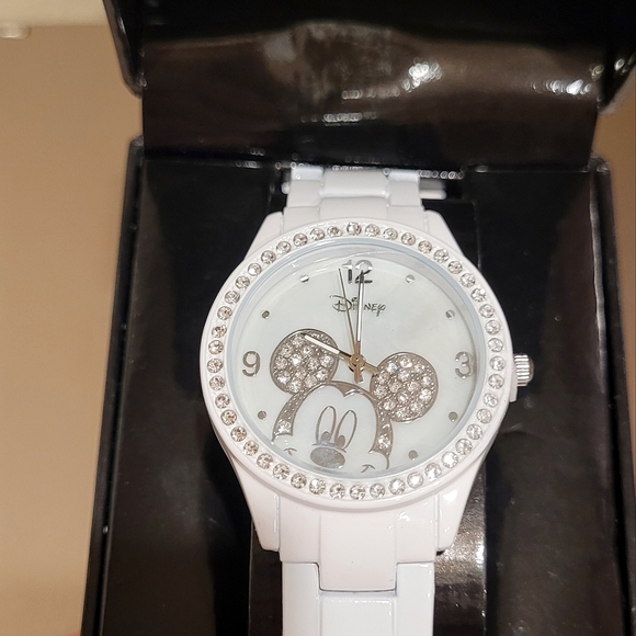 Disney | Accessories | Authentic Disney Rhinestone Mm Watch | Poshmark